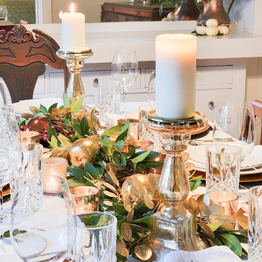 Gold and white table setting - a beautiful party sneak peek - Mantel ...