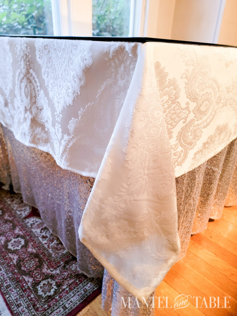 A Beautiful Silver Anniversary Table Setting Sparkles at the State Fair ...
