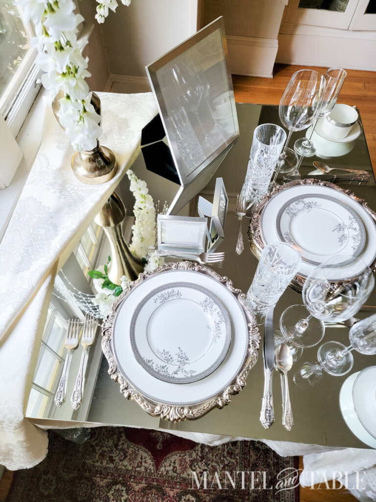 A Beautiful Silver Anniversary Table Setting Sparkles at the State Fair ...
